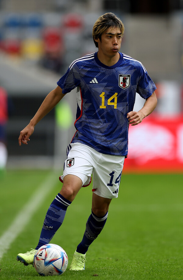 Marseille watching the Japanese midfielder Junya Ito
