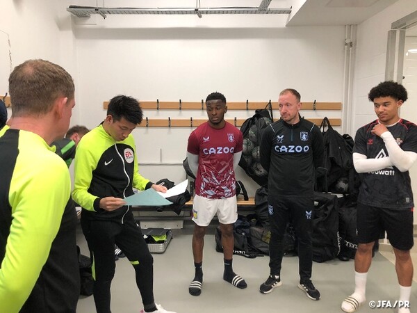 Japanese referees learned the importance of game management in England