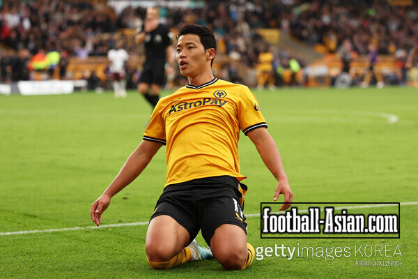 Hwang Hee-chan is sharp but looks lonely